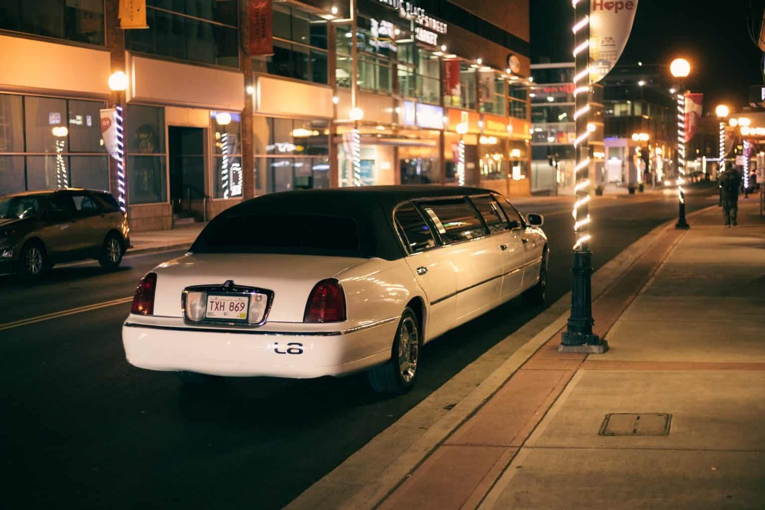 Your Ultimate Guide to DFW Limo Service: How to Make the Most of Your ...